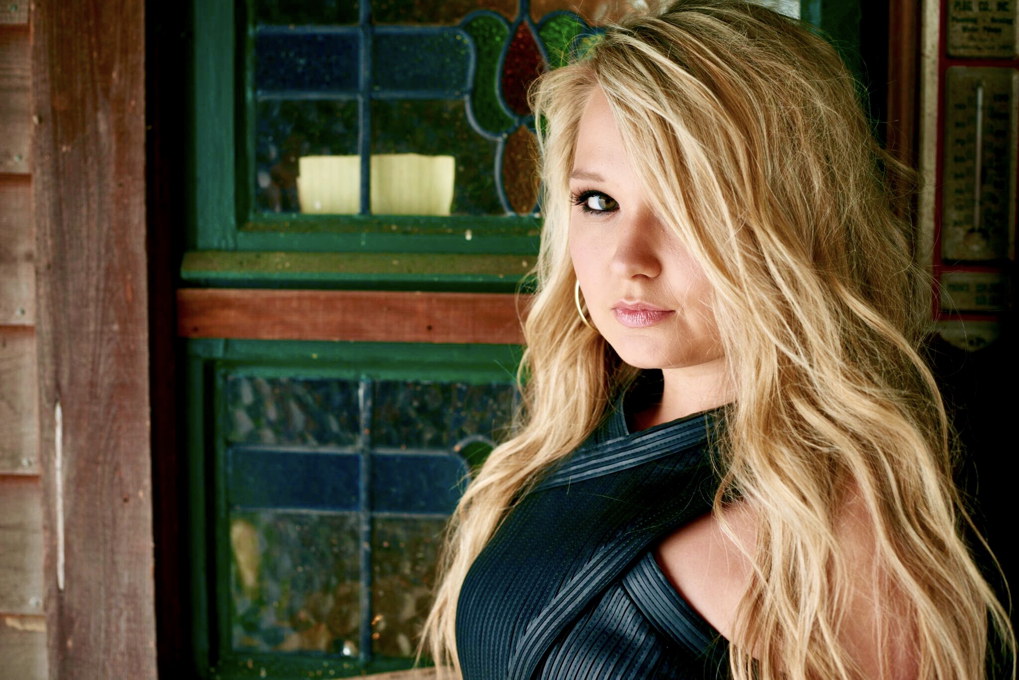 Brandi Behlen Makes a Strong Introduction With Debut Single “Daddy’s ...