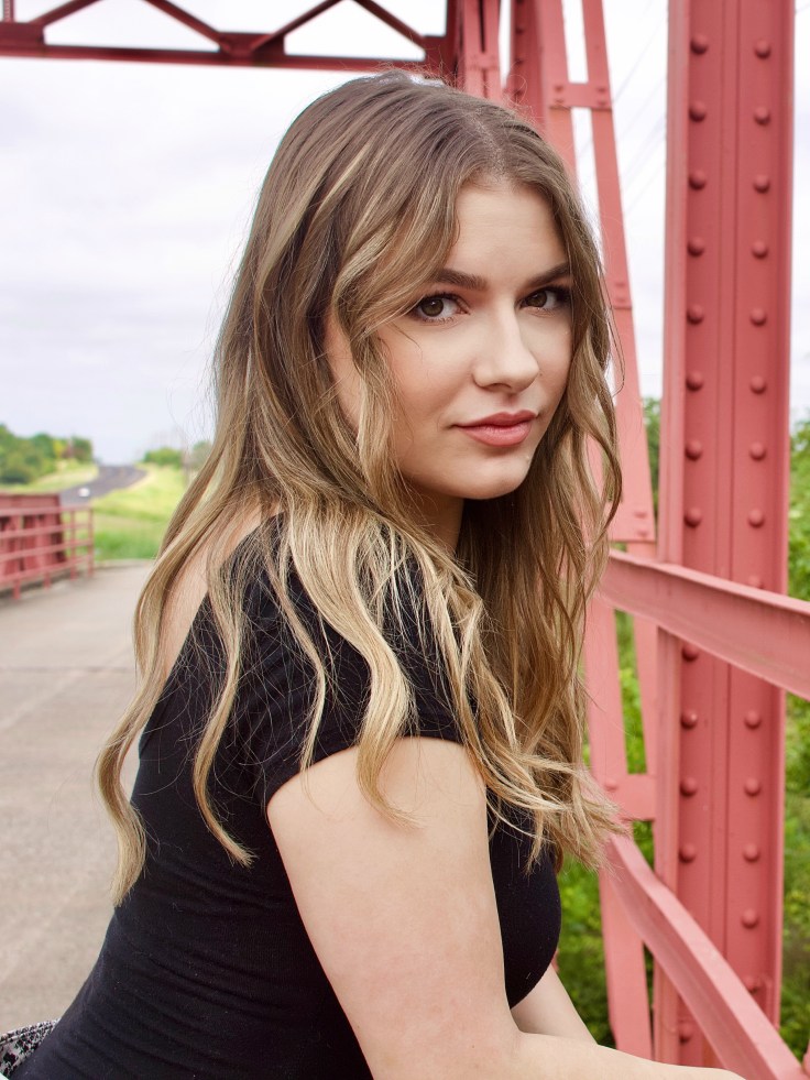 Hannah Hokit Doubles Down on Acoustic, Singer-Songwriter Sound with New ...