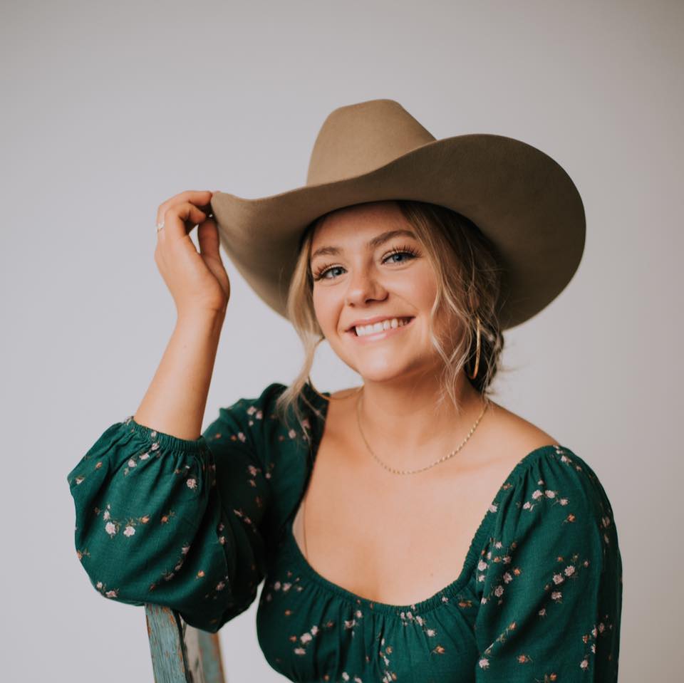 Sydney Adams Shows Off Her Country Rocking Side on New Single “It Never ...
