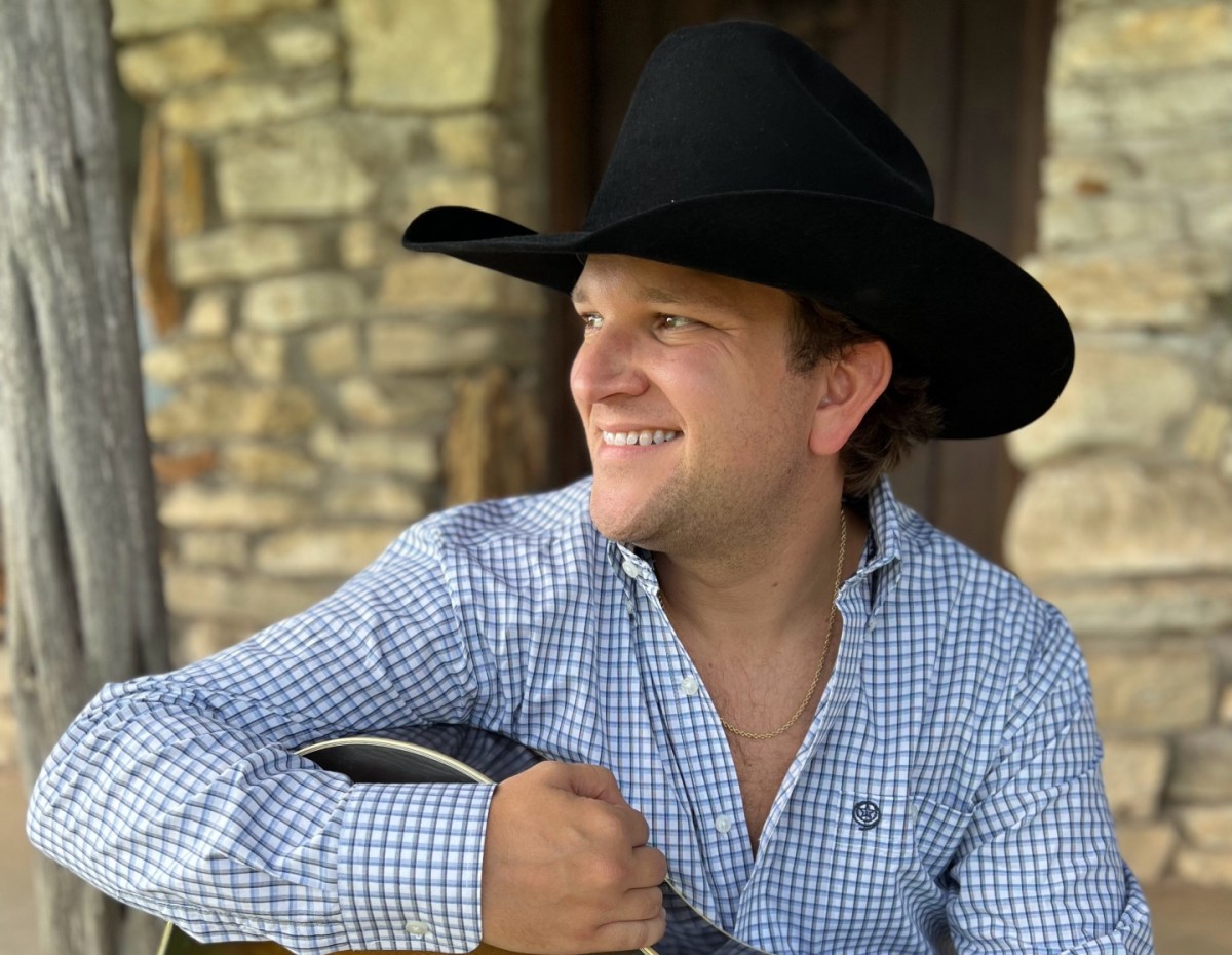 David Adam Byrnes Continues Hectic 2023 with New Single, “She Don’t ...