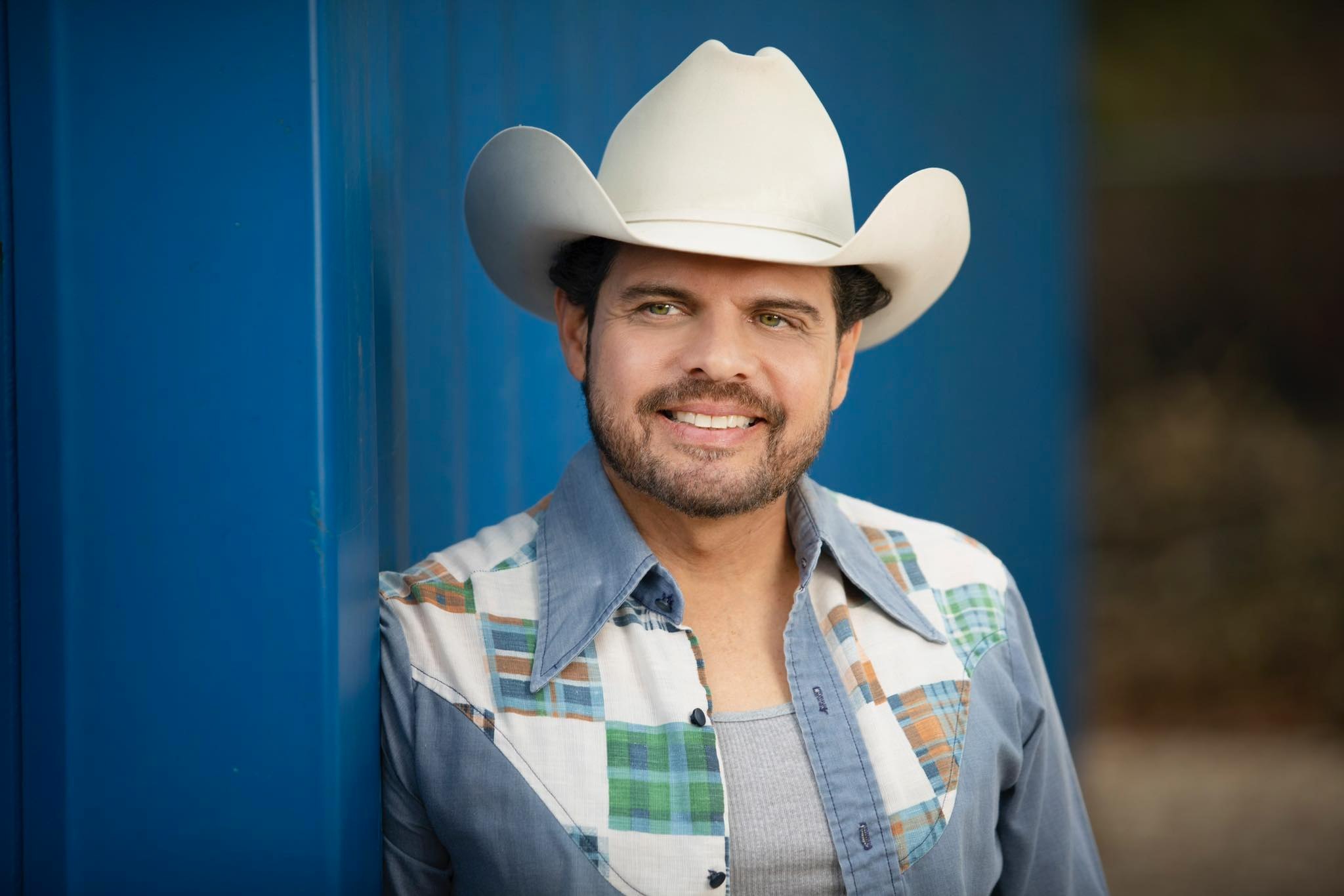 “The Ride” (So Far): The Rick Trevino Story – Pro Country